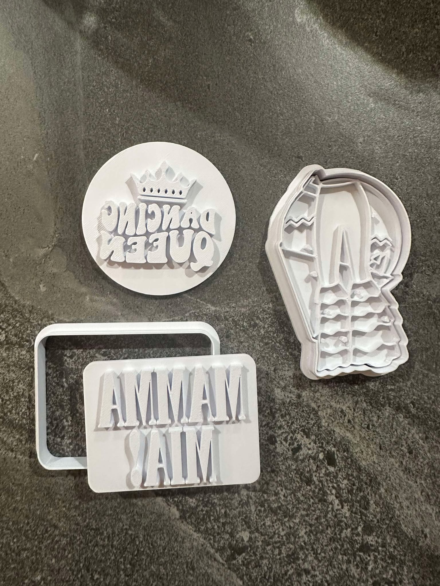 Mamma Mia stamp and cutters – The Sweet Cut